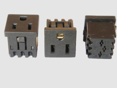 China UL C-UL Approved American Power Socket 125V 15A with PA66-V0 Plastic Body 27x27mm for sale