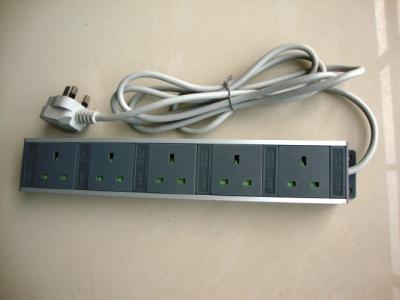 China Aluminium Alloy Housing European Power Strip - 5 Receptacle 13A 250V Outlet with 2400W Capacity for sale