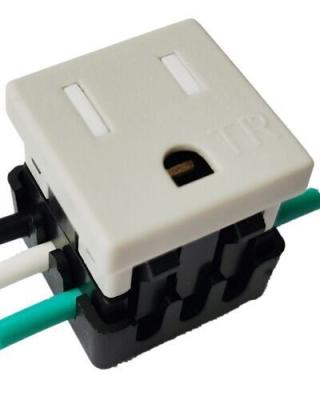 China UL C-UL Approved Tamper Resistant 125V 15A American Plug Socket - 27x27mm PA66-V0 Material for sale