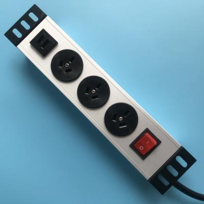 China 3 Australian Outlet Power Strip with 2 USB Ports 2M Cable 10A-16A Metal Shell Desktop Socket for sale