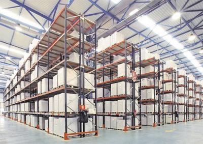 China Beam Type Industrial Pallet Racks Suits for Single Species Products for sale