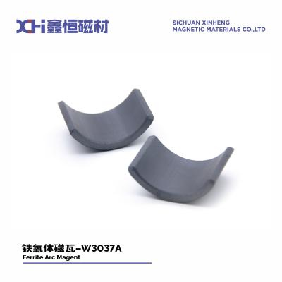 China Hard Strontium Tile Arc Segment Ferrite Magnets For Motor For Automobile Blower W3037A for sale