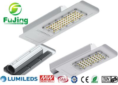 China Ultra Slim 60w IP65 LED Street Light Lamp No IR No UV Enviornment Protection for sale