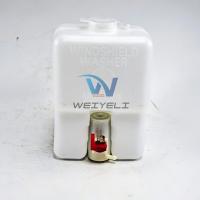 China Kobelco Glass Wiper Spray Kettle Washing Wiper Spray Bottle For SK60 for sale
