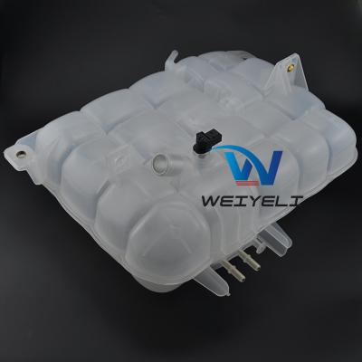 China VOE21883433 22430043 22821826 21360161 EC900 Forklift Expansion Tank And Sensor Volvo FH Truck Auxiliary Water Bottle Industrial Machinery for sale