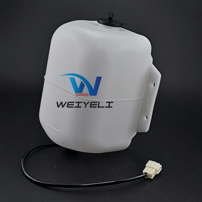 China YX05P01012F1 YN05P01041F1 022810-8491 Water Cooling Liquid Expansion Tank SK120-1 120-2 120-3 200-6 200 120 160 170 210 230 295 330 Industrial Machinery Plastic Radiator Spare Water Kettle for sale