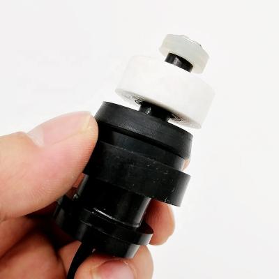 China Coolant Expansion Tank 420-6452 for Hitachi EX400 EX450 ZAX450 ZAX500 for sale