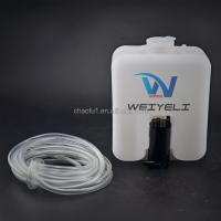 China ZX160W Excavator Windshield Washer Tank 4325519 4333185  Tanque de expansión de refrigerante universal 12v 24v for sale