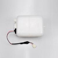 China Hyundai Coolant Expansion Tank 11em-40070 11EN-42330 for R220-5 R130LC3 R180LC3 R200NLC3 R210ECONO for sale