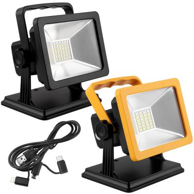 China 5V Waterproof Outdoor Emergency LED Flood Light 15W 30W Magnetic Base IP65 for sale