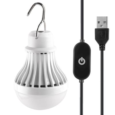 China 5W Dimmable USB LED Light Bulb 3000K Warm White 500lm Hook Design Portable for sale