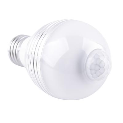 China 9W LED PIR Motion Sensor Light Bulb 1000lm 120 Degree Beam Angle for Porch for sale
