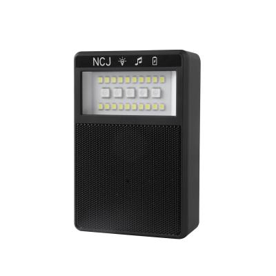 China Illuminated Bluetooth Speaker 15W 4400mAh ABS Durable Clear Sound 120° Beam Angle for sale
