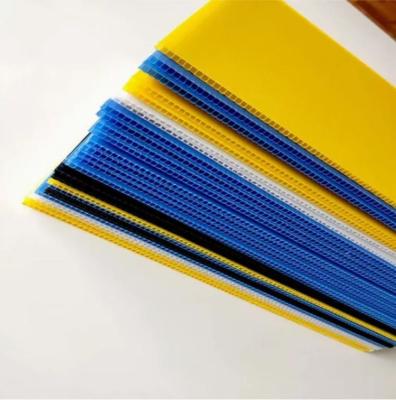 China PP Hollow Waterproof Board Plastic Corrugated Sheet Coroplast Board for sale