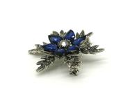 China Leaf Shape Fashion Brooch Pin Sapphire Crystal Inlaid OEM ODM for sale