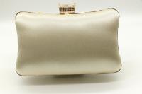 China Diamond Beige Clutch Evening Bag , Women Evening Handbag Inlaid Pearl ODM for sale