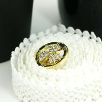 China Circular Fashion Pins And Brooches Golden Alloy Studded Diamond 2.5cm Size for sale