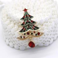 China Small Fashion Brooch Pin Christmas Tree Shape With White Crystal Diamond OEM for sale