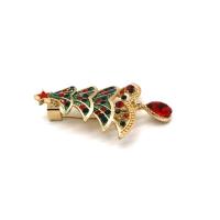 China Small Fashion Brooch Pin Christmas Tree Shape With White Crystal Diamond OEM for sale