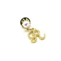 China Alloy Collar Lapel Pin Claw Inlaid Pearl Gold Silver Color OEM for sale