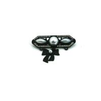 China Black Fashion Brooch Pin Bow Shape Alloy Copper Silvery Material for sale