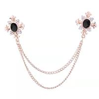 China Retro Diamond Collar Lapel Pin Inlaid Grandmother Green Crystal Alloy Material for sale