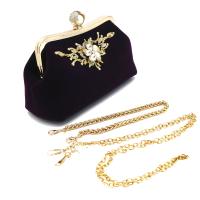 China Flora Diamond Black Evening Clutches For Weddings 23cm×9cm×16cm for sale