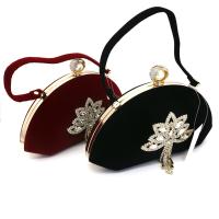 China Dinner Evening Clutch Handbag Red Fluff Fabrics Inlaid Diamond Stream Soviet for sale
