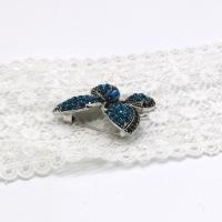 China Green Alloy Fashion Brooch Pin , Butterfly Diamond Brooch 2.8cm Height for sale