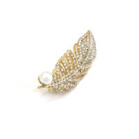 China Gold Leaf Brooch Pin for women Diamond Inlaid Alloy Copper Material for sale