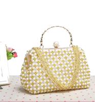 China Gold Pearl Beaded Evening Bags Hand Woven with Metal Wrist OEM ODM for sale