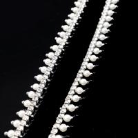 China Electroplated Silver Pearl And Rhinestone Necklace 0.9cm Width for sale