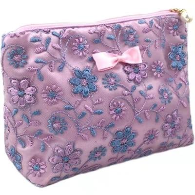 China Purple Flower Pattern Large Zipper Makeup Bag Lace Cloth Embroidery OEM for sale