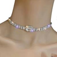 China Alloy Material Pearl And Rhinestone Necklace With Shiny Crystal Diamond for sale