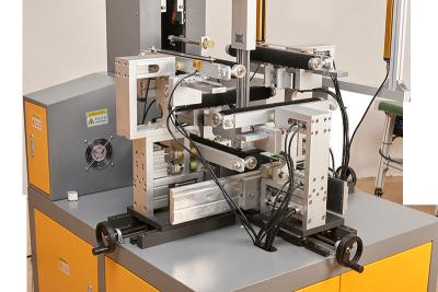 China Square Rigid Box Wrapping Machine Efficient Functions No Missing for sale