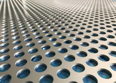 China Silver 4017 Perforated Aluminum Plate , Durable Round Hole Aluminum Perforated Sheet for sale