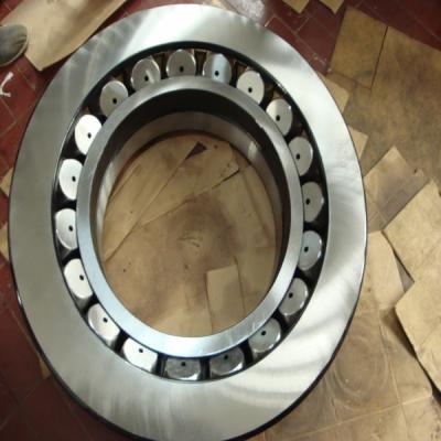 China High Precision Automobile Single Row Tapered Roller Bearings 30203 for sale