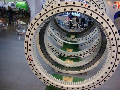China 134.36.2650.03K large crossed cylindrical roller slewing ring bearings for shield machine for sale