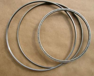 China Low Vibration Deep Groove Ball Bearings 16044 2RS With Brass Cages for sale