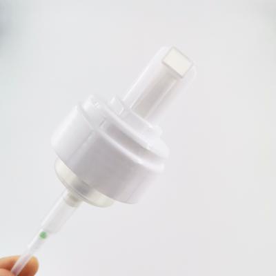 China Pp Plastic 33/410 Soap Dispenser Pump For Hand Wash / Shampoo for sale