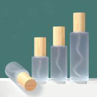 China Frosted Glas Refillable Pump Bottles Empty For Essential Oil for sale