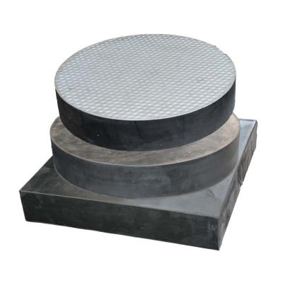 China Laminated Rubber Bearing Pad Black Moulding For Bridge Construction for sale