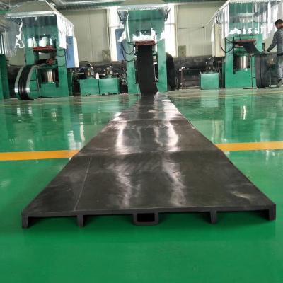 China Nature Rubber Water Stopper Waterproof For Bridge Concrete Joints for sale