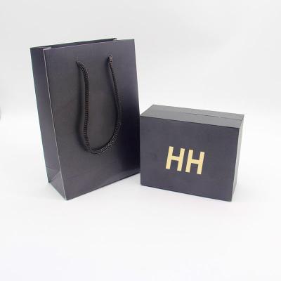 China Customized Paper Lipstick Gift Box Skincare Oil Packaging Perfume Boxes Offset Printing for sale