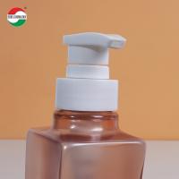 China Clear PET Plastic Jar 500ml Shampoo Shower Gel Bottle with Pump Lid Customizable for sale