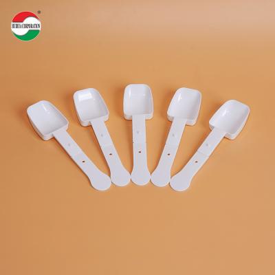 China OEM Customized Foldable PP Milk Powder Spoon 15g Food Grade Airtight Long Handle for sale