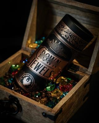 China Custom Kraft Paper Tube Packaging 500ml Eco-Friendly Food Container with Gold Foil Stamping for sale