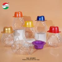 China 670ml PET Hat-Shaped Bottle with Teardrop Body and Transparent Screw Cap for sale