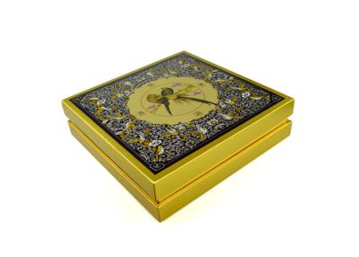 China Luxurious Black Gold Stamping Recycled Paper Box for Clothes Cosmetics 5000pcs MOQ for sale