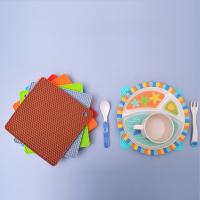 China Food Grade Silicone Potholder Heat Resistant Mat 340x340x4mm Non-slip Honeycomb Bowl Pad for sale